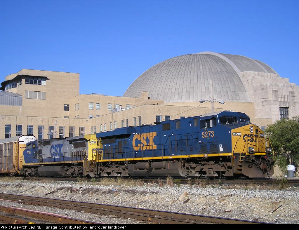CSXT 5273